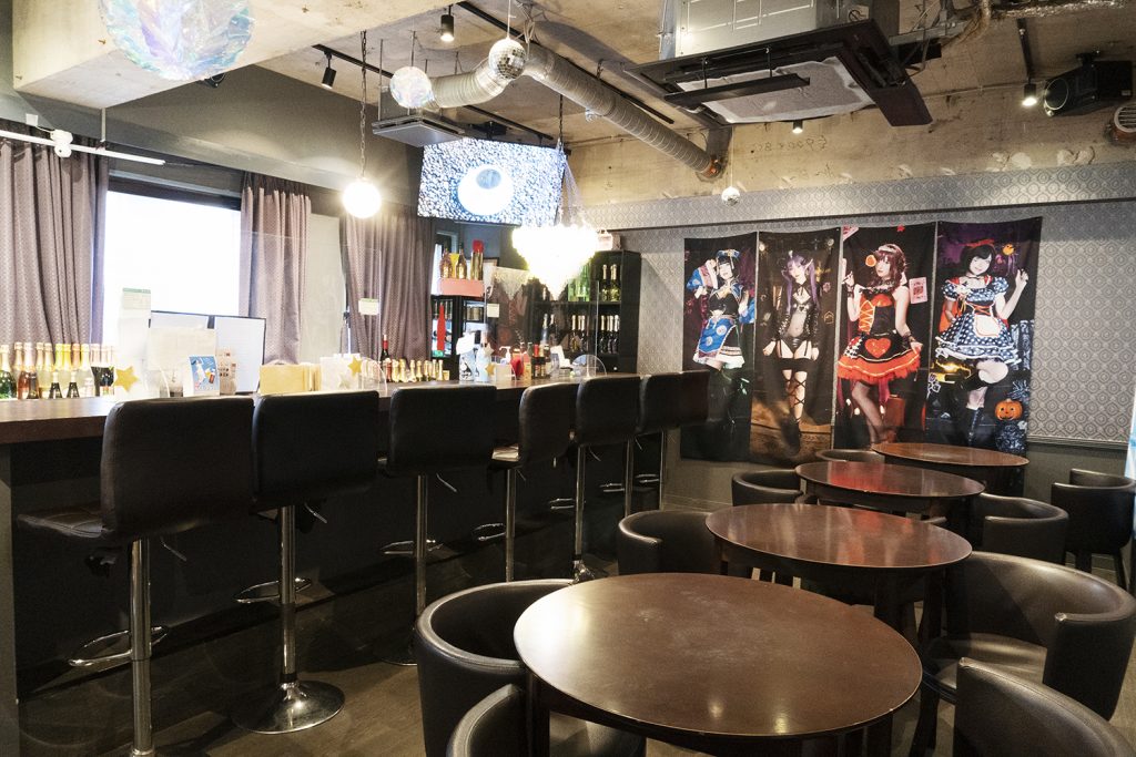 「12CO.BASE-秋葉原-」はハイレベルなキャストさんと楽しく過ごせるカフェバー – オタスポガイド